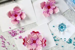 En masse ideer til perleplader: En stor samling gratis mønstre